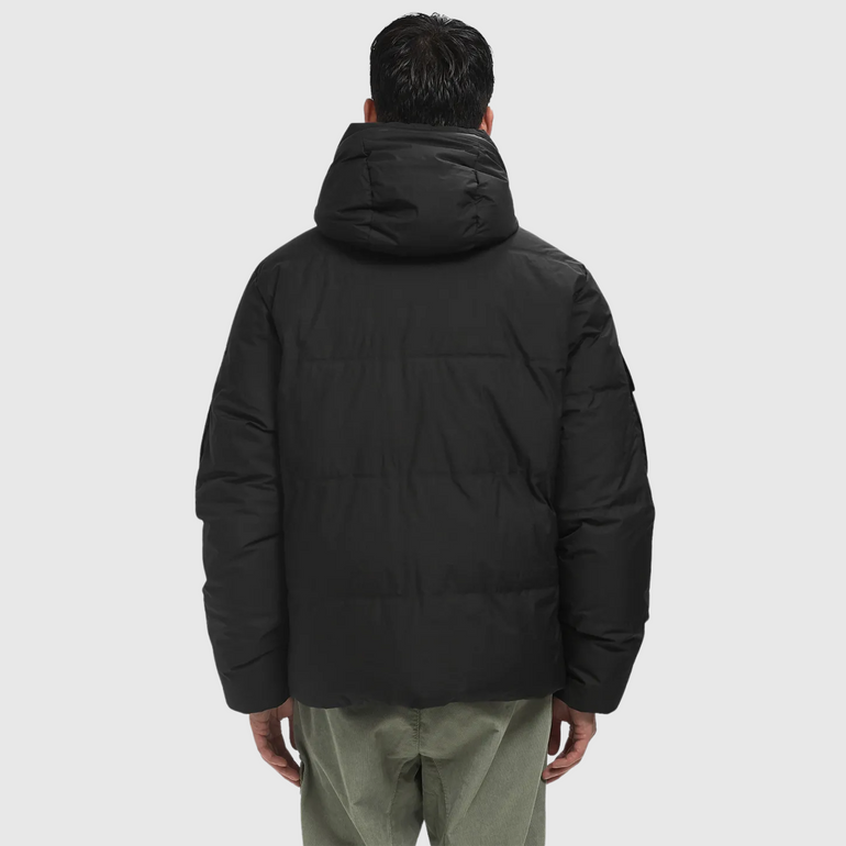 Veste CP Company – Style Urbain et Confort Premium – Instinct Premium